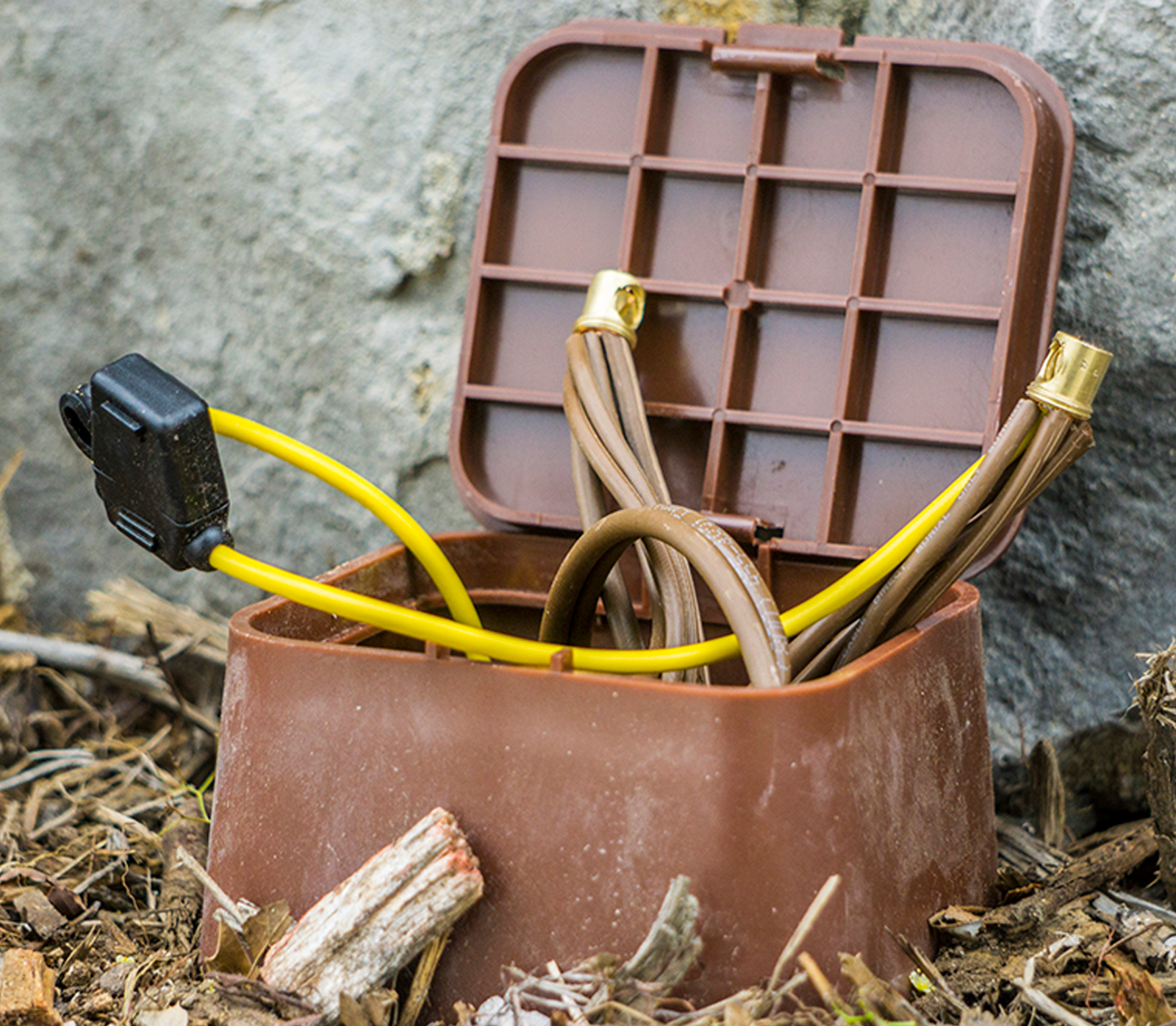 Unique Lighting | sat hub